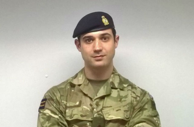 Looking after military working dogs – Government Vets